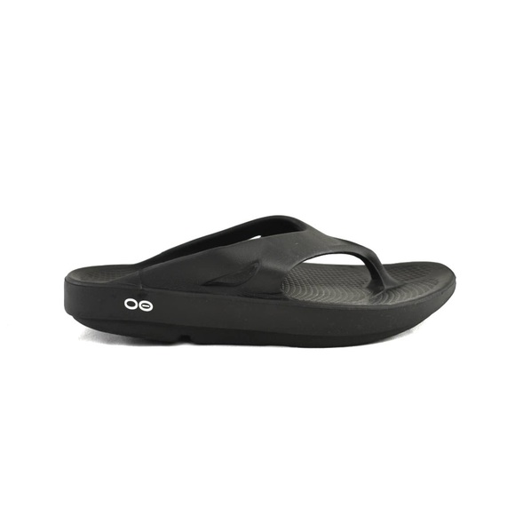 OOFOS | Shoes | Oofos Ooriginal Sandals Black Flip Flops Size M7w9 | Poshmark